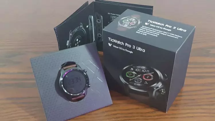 TicWatch Pro 3 Ultra GPS: یک ساعت هوشمند عالی، شرمنده WearOS 1012_17