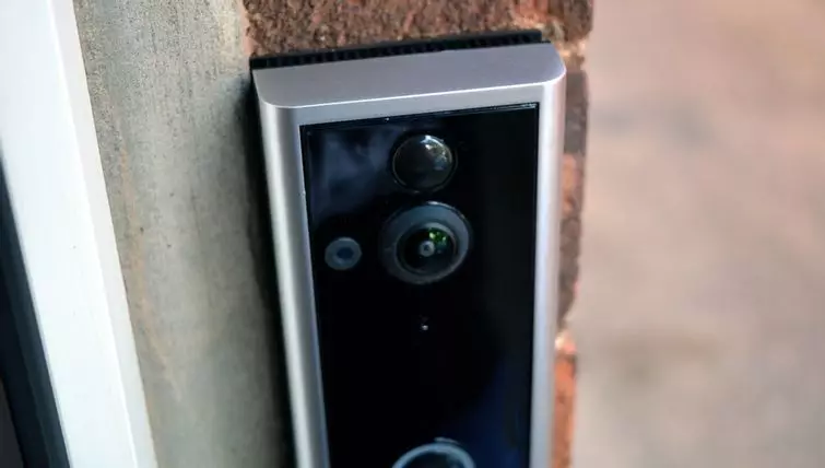 Spotcam Video Doorbell 2 ສາມາດແກ້ໄຂບັນຫາຄວາມປອດໄພຂອງປະຕູຂອງທ່ານໄດ້ບໍ? 1013_2