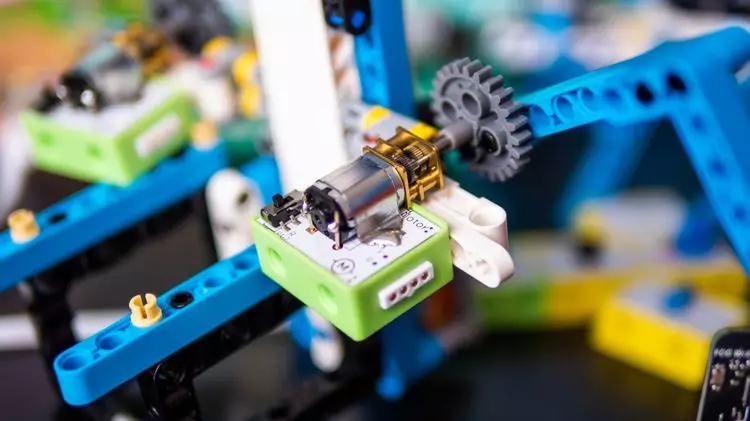 Elecrow Crowbits: מערכת הלמידה STEM תואמת LEGO האולטימטיבית שגדלה עם ילדך 104_20
