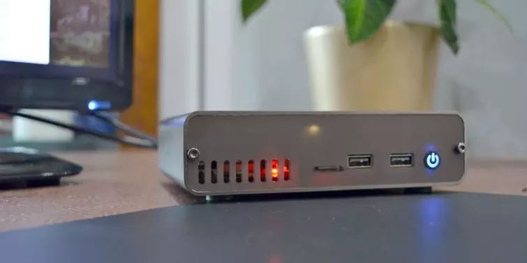 DeskPi Pro: De kaai foar it ûntsluten fan Raspberry Pi 11282_2