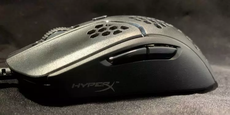 Преглед на игрална мишка Hyperx PulseFire Haste: Razer трябва да се притеснявате 11534_15