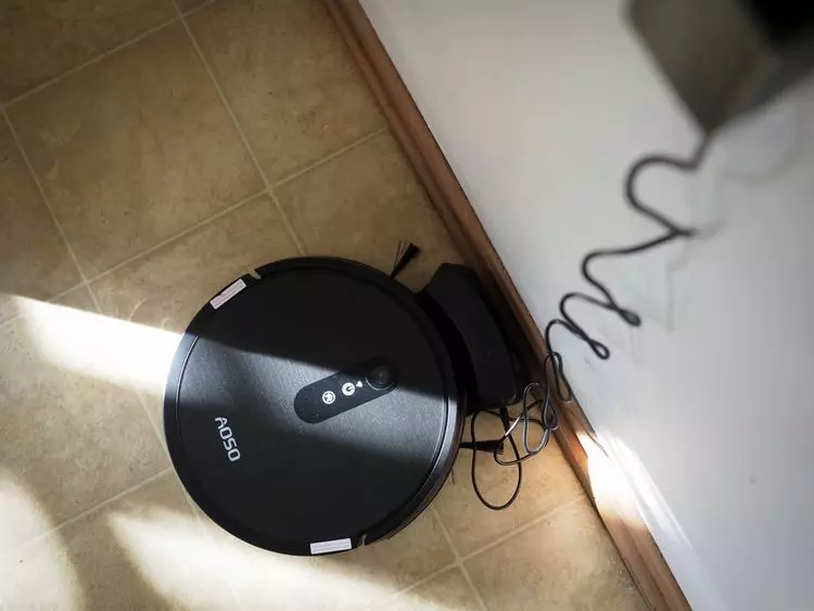 AOSO S3 Robot Vacuum Review: High Power, Budget Price 13799_11
