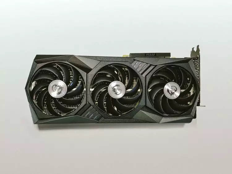 Nvidia RTX 3080 vs. AMD RX 6800 XT: Dapat Mo Bang I-upgrade ang Iyong Gaming PC? 1405_2