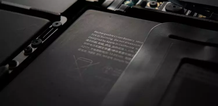 M1 MacBook Air kumpara sa M1 MacBook Pro: Takus ba ang Pag-adto sa Pro? 14077_7