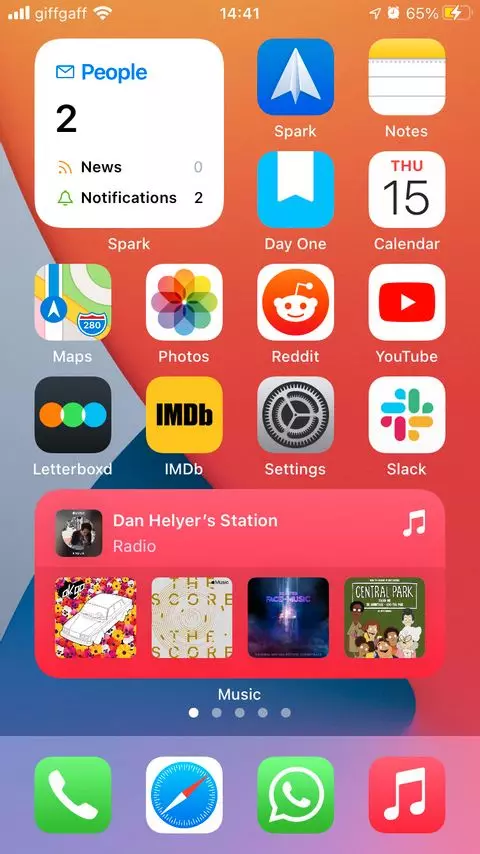 Kumaha Sesuaikeun Layar Utama iPhone Anjeun Sareng Widget sareng Ikon Aplikasi 1602_7