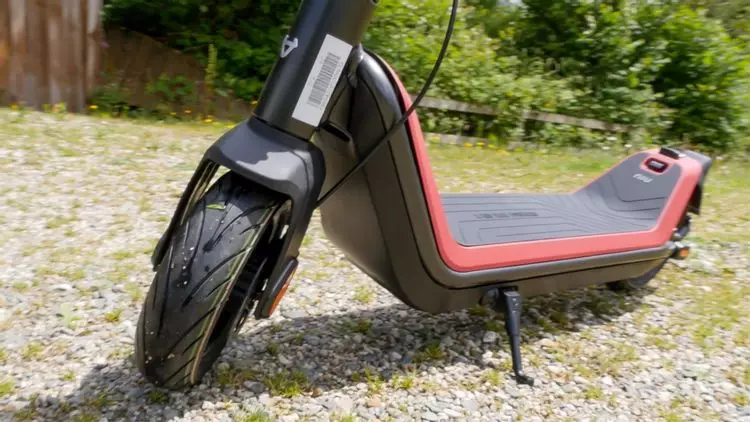 Niu KQi3 Kickscooter İncelemesi: Yetişkinler için eScooter'ın Yeni Kralı 1904_13