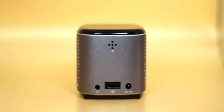 XDO Pantera PicoPC Tiny PC sareng Pico Projector Review: Kickstarter anu saé pikeun Penggemar PC Tiny 1919_19