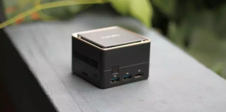 ECS Liva Q3 Plus Mini PC Review: treflike prestaasjes dy't past yn jo bûse 1920_2