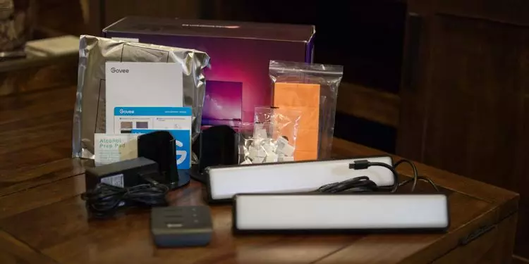 Rishikimi i dritës së prapme të televizorit Wi-Fi dhe shiritave të dritës Govee Immersion Kit: Më e mira për lojëra dhe më e lirë se Philips Hue 1950_25