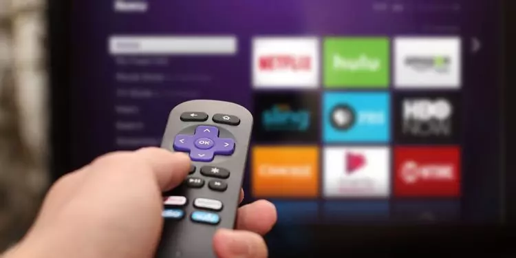 Roku-ն գործարկում է նոր Voice Remote Pro-ն՝ նվիրված Apple TV+ կոճակով 20756_2