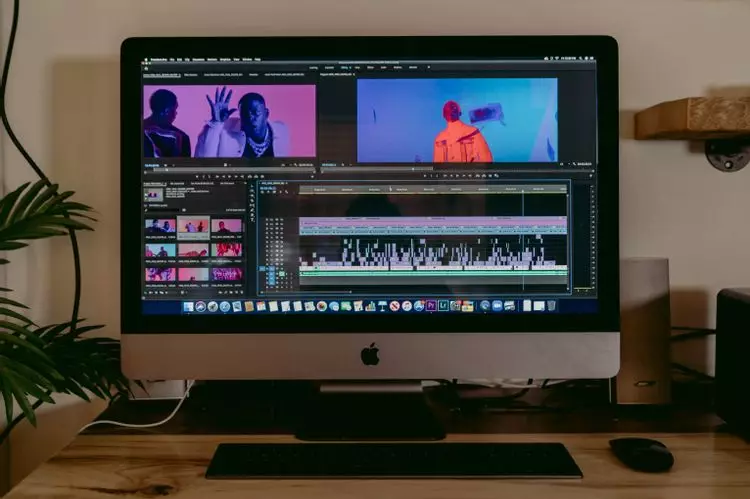 Premiere Pro avota monitors salīdzinājumā ar programmu monitoru: kāda ir atšķirība? 22214_2