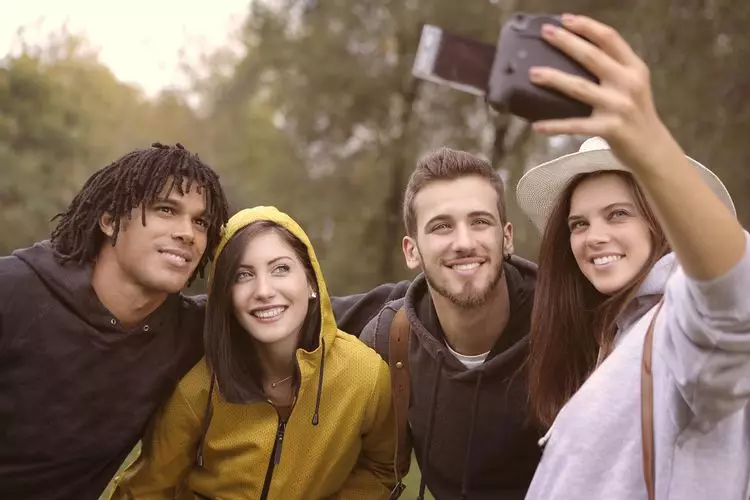 Como branquear os dentes en Photoshop: 3 métodos sinxelos 22340_25