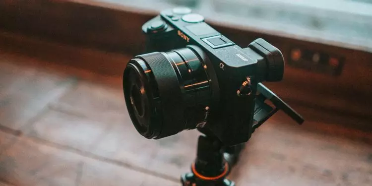 Laporan: Sony Membuat Kamera Mirrorless Terbanyak di Tahun 2020 22447_2