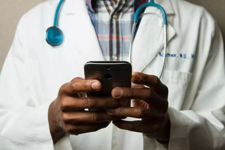 Iyini i-Telehealth futhi Isebenza Kanjani? 23267_2