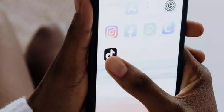 Inilah 7 Hal Yang Akan Membuat Anda Diblokir Dari TikTok 28362_2