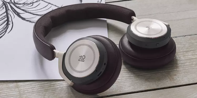 Bang & Olufsen-ის ახალი Beoplay HX ყურსასმენები გვთავაზობენ საოცრად ხანგრძლივ ბატარეას 28723_2