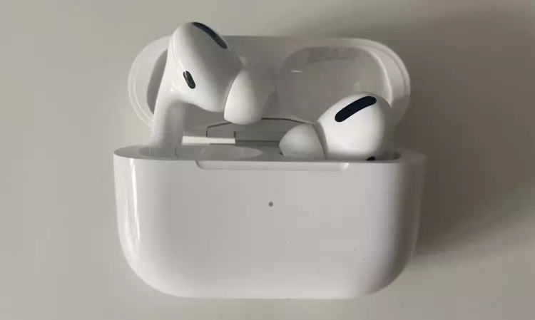 Uzihlawulisa njani ii-AirPods Pro okanye ii-AirPods 29931_2