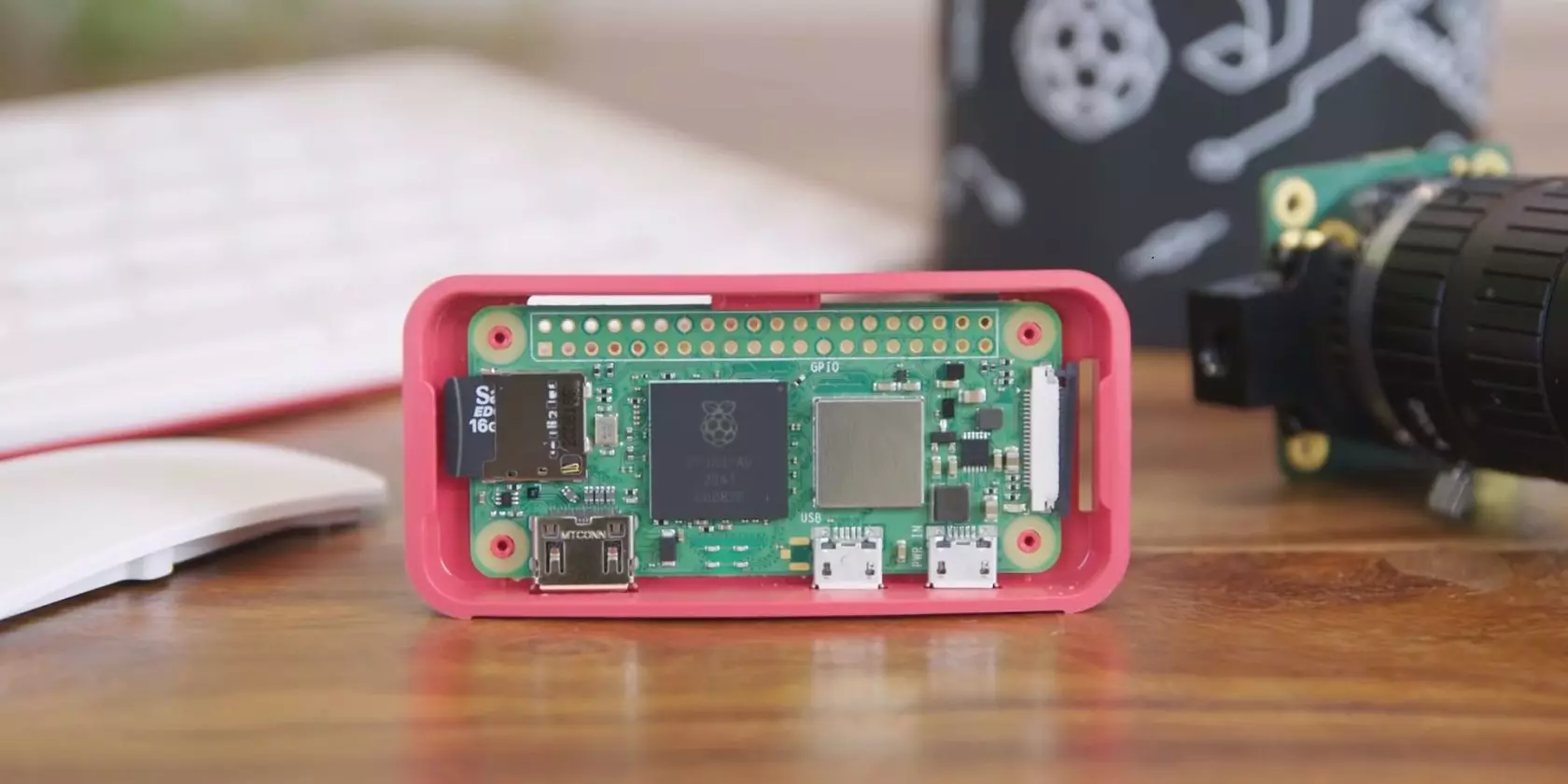 Raspberry Pi Zero 2 W одоо бэлэн байгаа, гэхдээ та үүнийг худалдаж авах хэрэгтэй юу?