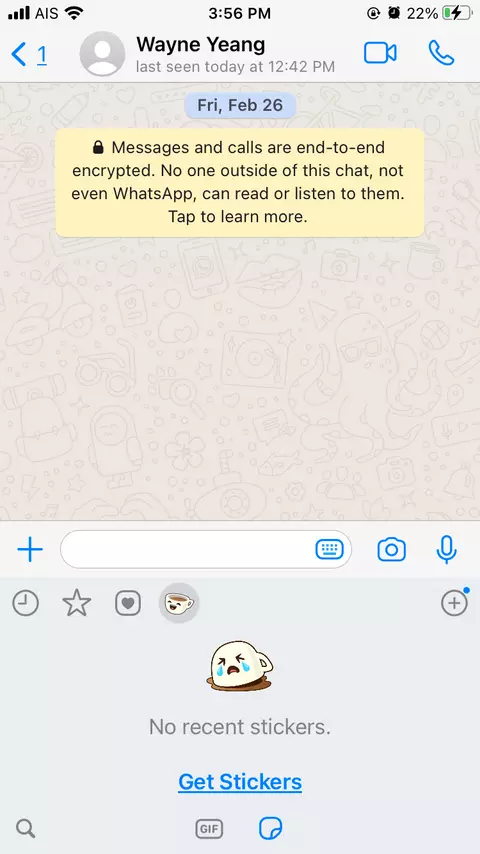 כיצד להשתמש בחבילת המדבקות החדשה של WhatsApp 