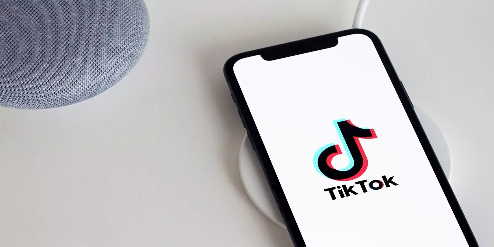 Fa'afefea ona alu Live i luga o TikTok (ma e fia ni tagata e te mana'omia)