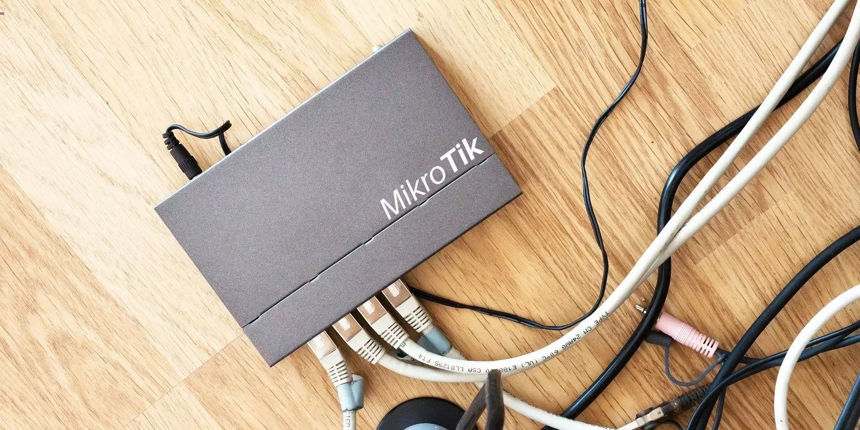 网络犯罪分子正在武器化 MikroTik 设备：方法如下