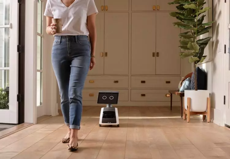 Amazon annonce un robot appelé Astro, mais est-ce que quelqu'un en a besoin ? 6825_2