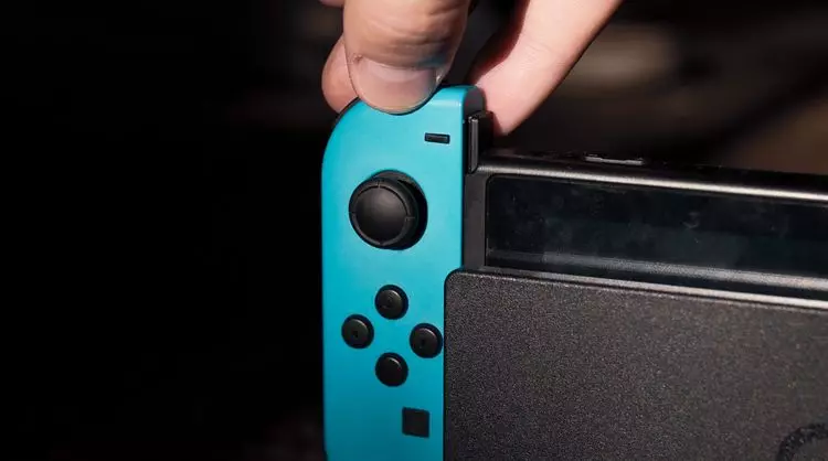 Як знайсці зніклы Nintendo Switch Joy-Con 7792_4