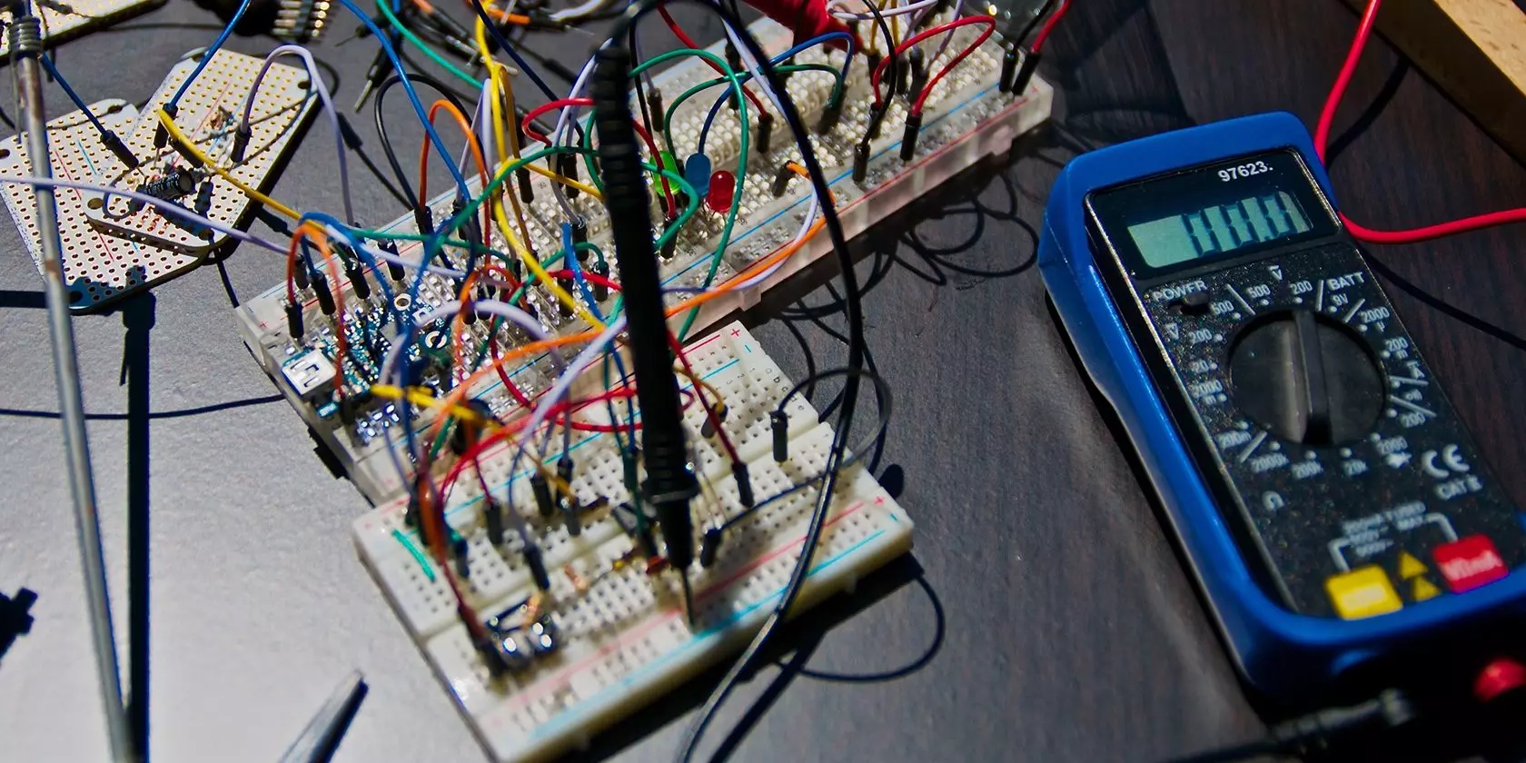 Quelle est la différence entre les circuits série et parallèle ?