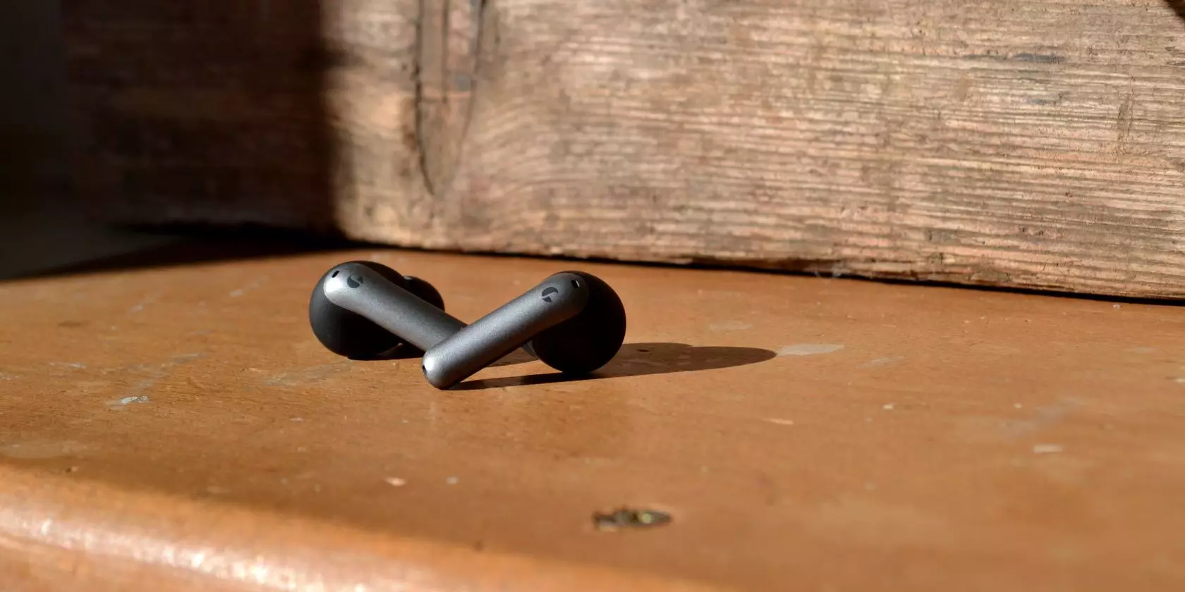 Review av Elevoc Clear Earbuds: Utmärkt ANC till ett lågpris