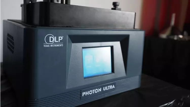 Anycubic Photon Ultra Bewäertung: Roueg, Energiespuerend a Budgetsfrëndlech Harzdrucker Mat DLP Technologie 998_15